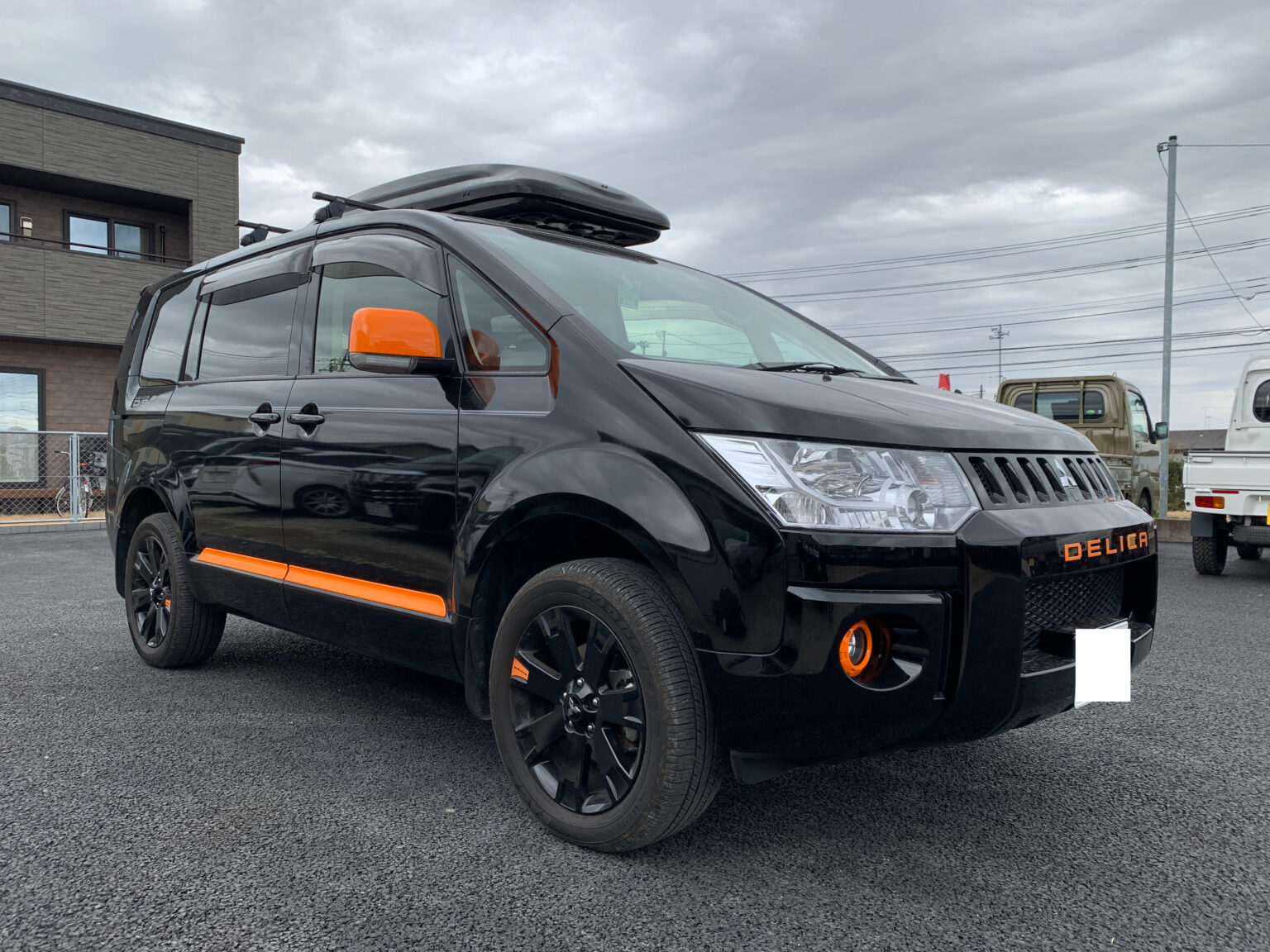 【カスタム依頼】茨城県 I様 三菱 デリカ D：5 – 軽トラ 軽バンのリフトアップカスタムならAIM AUTO SERVICE